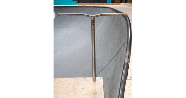 Core Apollo V2 titanium bar 680x630mm raw scooter bar
