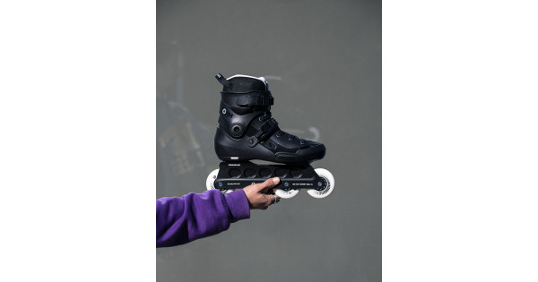 Powerslide Storm black 80 skates